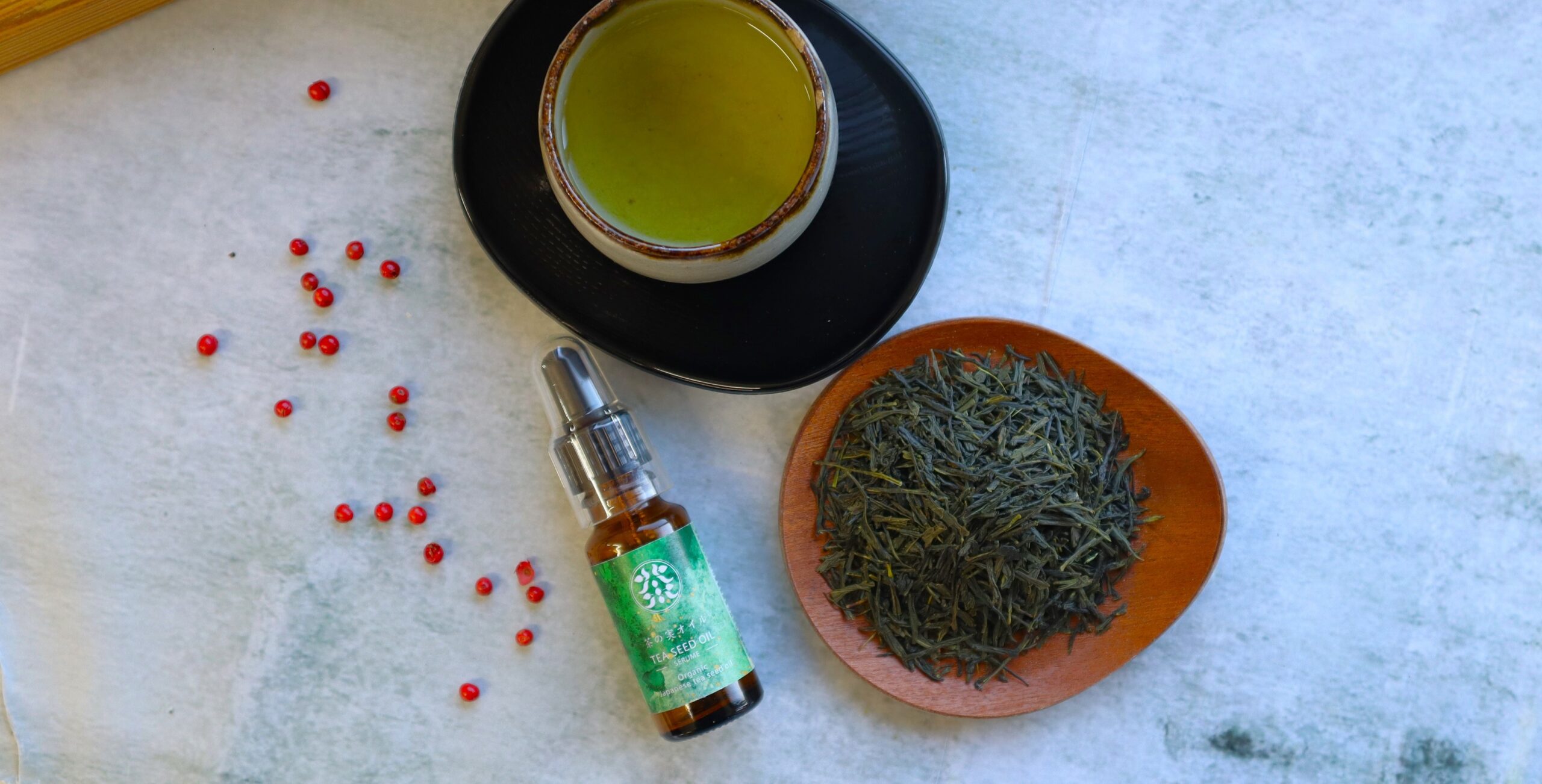 【新商品】「茶の実オイル」発売のお知らせ | SANRITSU GROUP